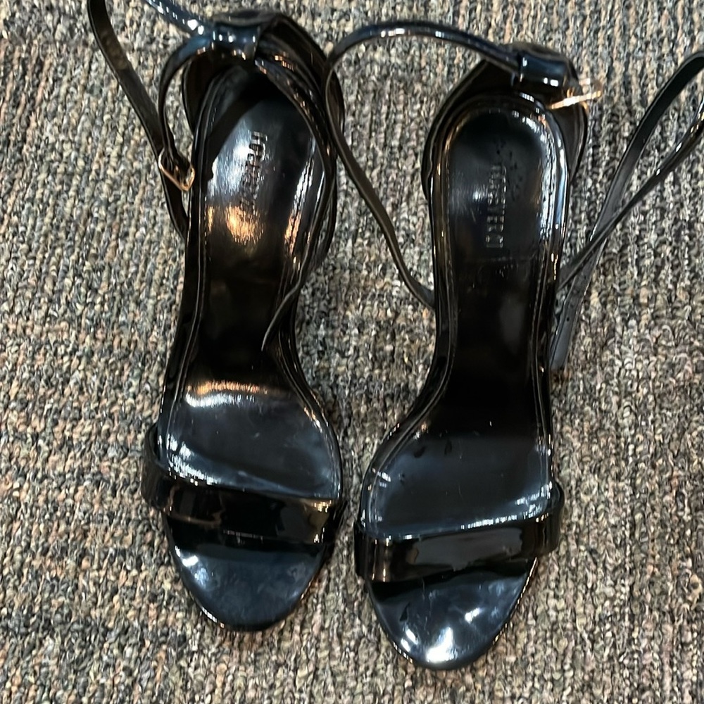 Black Stiletto 4 Inch Forever 21 Size 7 High Heels - Gem